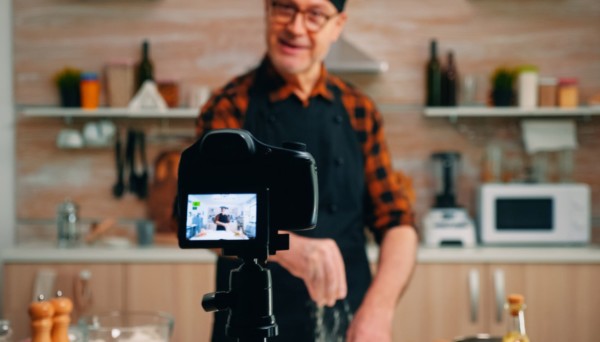 Top 10 Things to Live Stream About | Live Streaming Topics